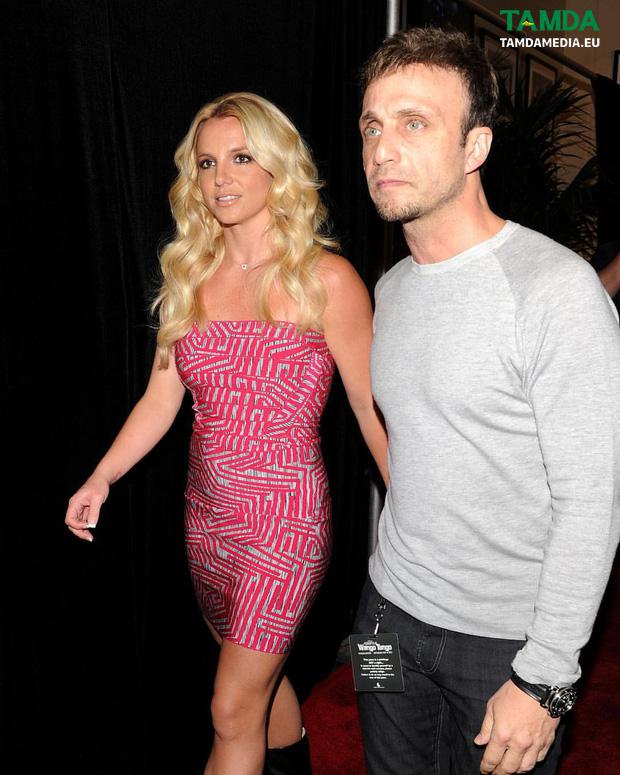 NÓNG: Britney Spears sẽ chính thức giải nghệ, quản lý lâu năm nộp đơn ...